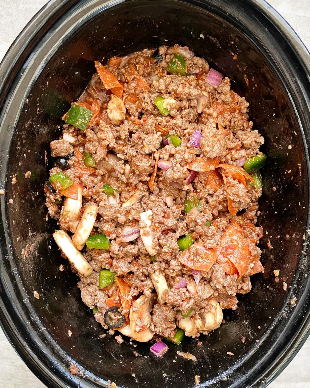 Slow Cooker Supreme Pizza Stew - Fit Slow Cooker Queen