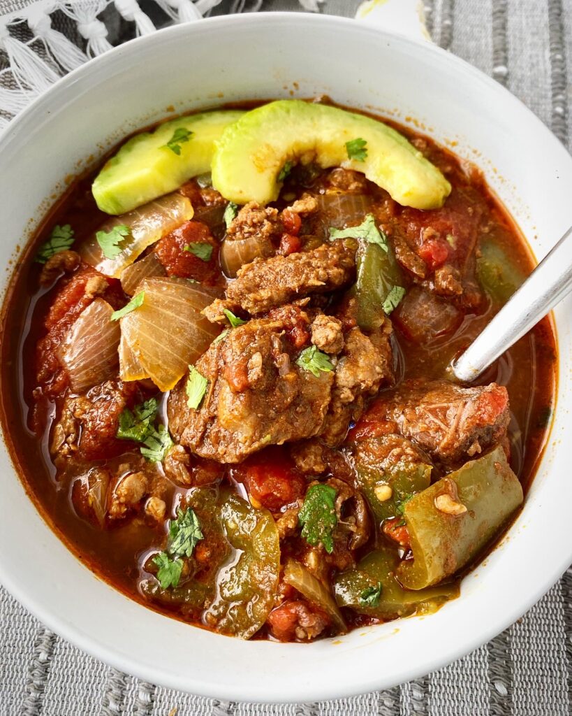 Slow Cooker Chunky Beef Chili Stew - Fit Slow Cooker Queen