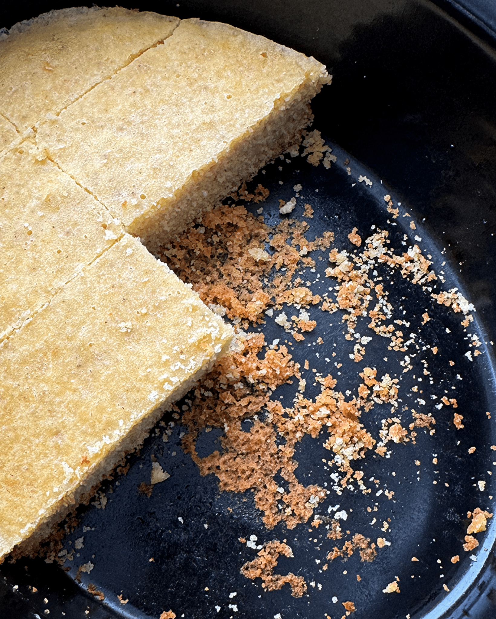 Slow Cooker Cornbread - Fit Slow Cooker Queen